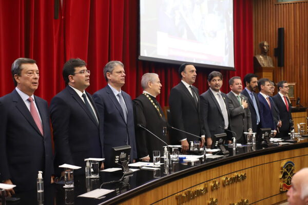 Maxwell Borges de Moura Vieira é empossado Conselheiro do Tribunal de Contas do Estado de São ...