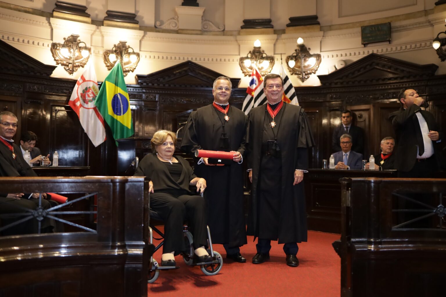 Ministros do STF, STJ e TSE prestigiam posse de Rogério Marrone e ...